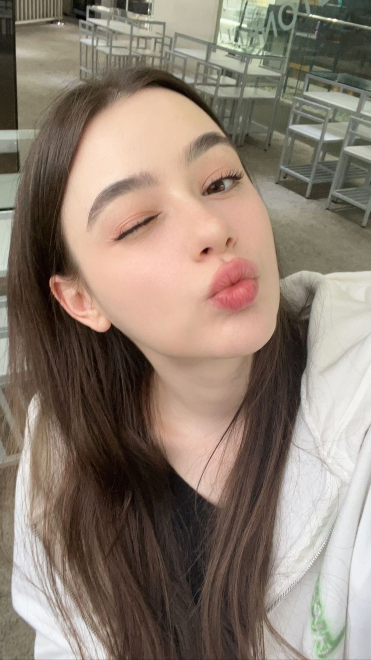 Picture of Dasha Taran (II)