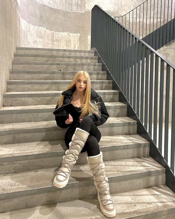 Picture of Megisa Pregna