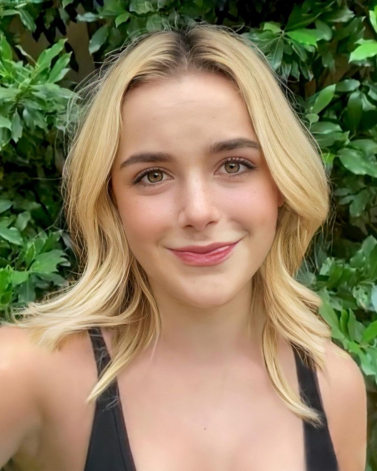 Picture of Kiernan Shipka