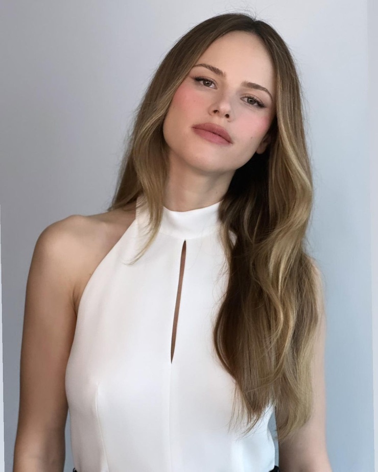 Halston Sage image