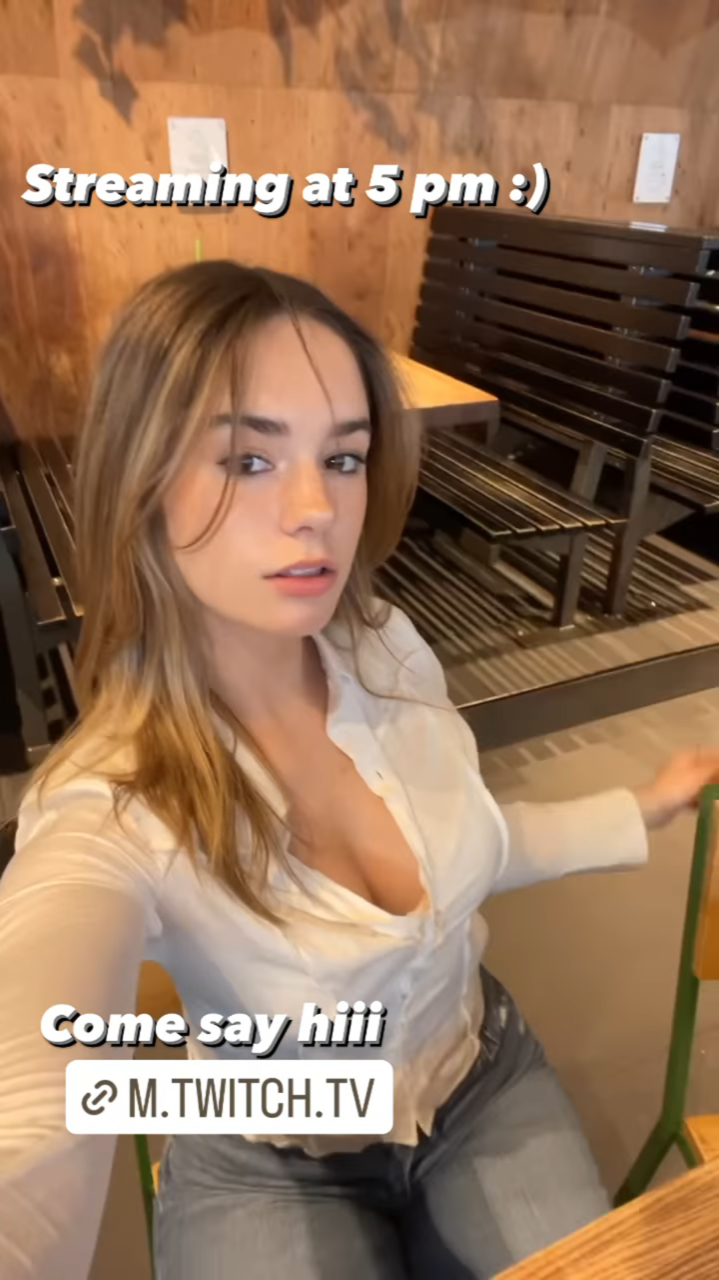 Picture of Makenzie Raine