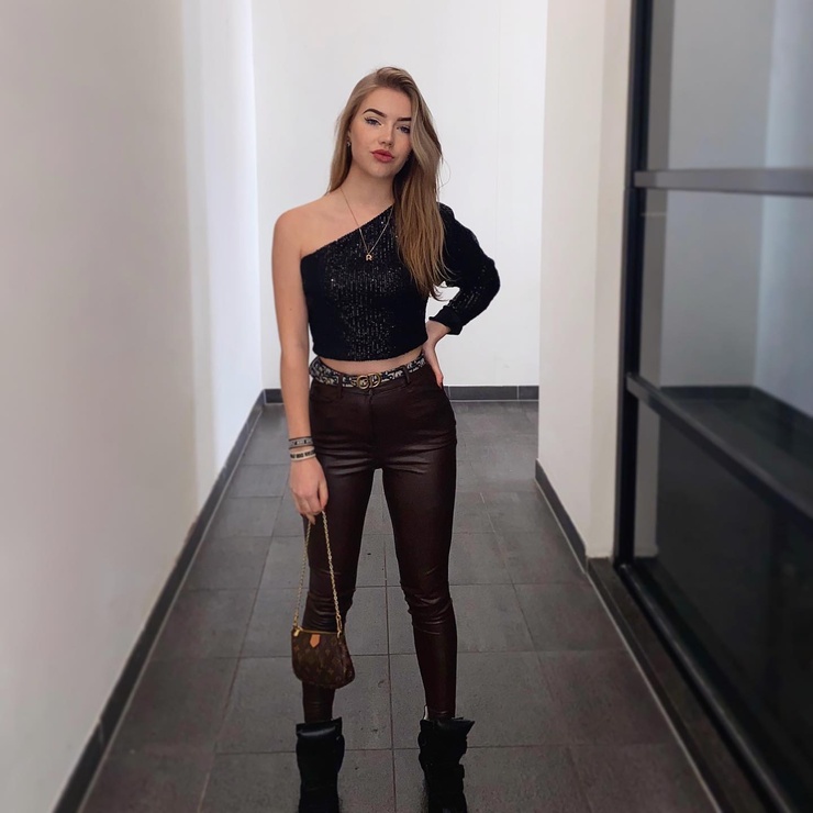 Picture of Roselynn Brouwer