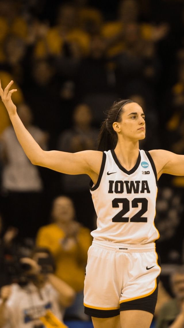 Caitlin Clark (ii) picture