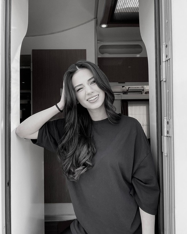 Asli Atil image