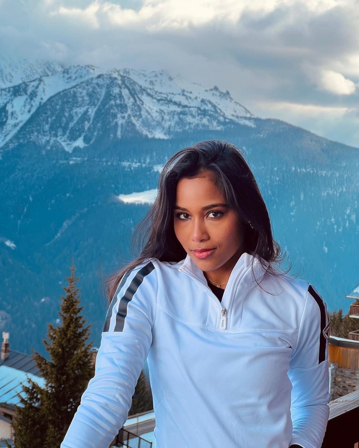 Picture of Clémence Botino