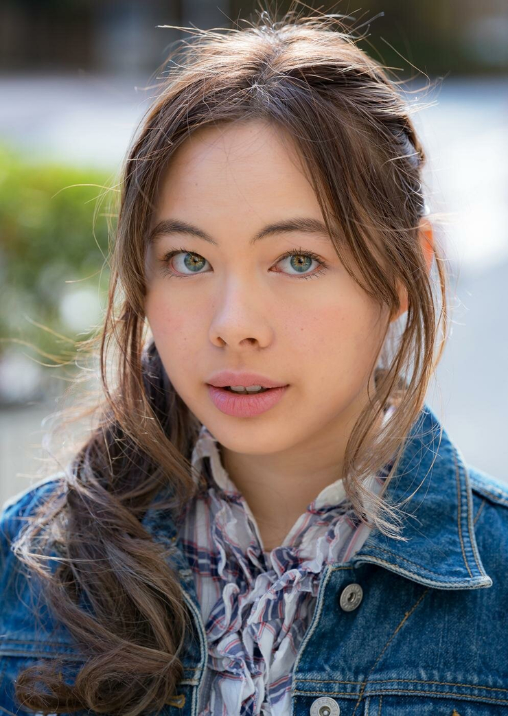 Picture of Miyu Roberts