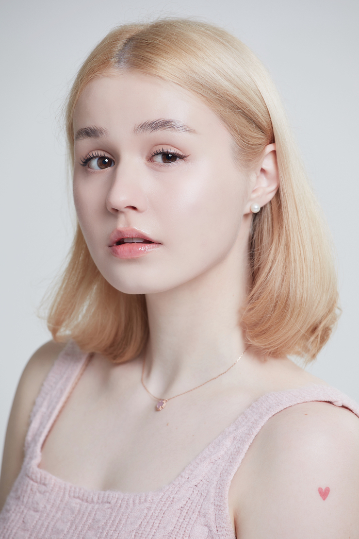 Picture of Tea Wagner