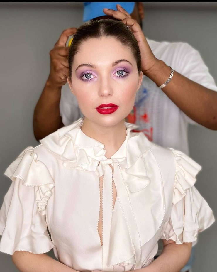 Picture of Sammi Hanratty