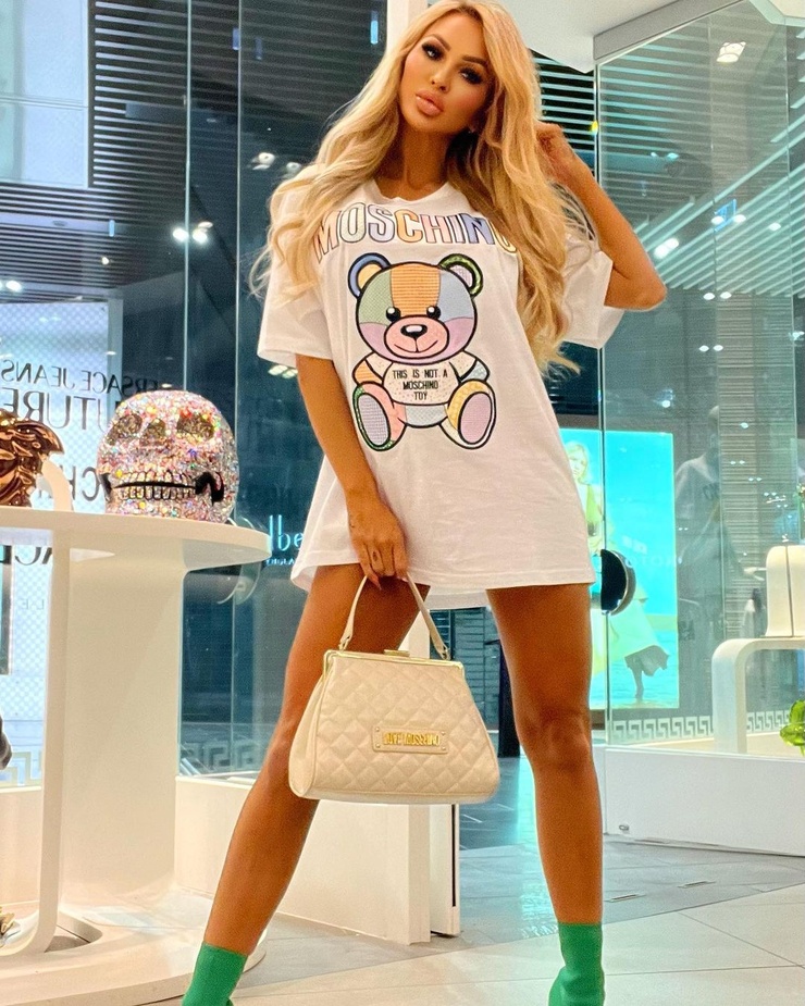 Stephanie Harwood picture