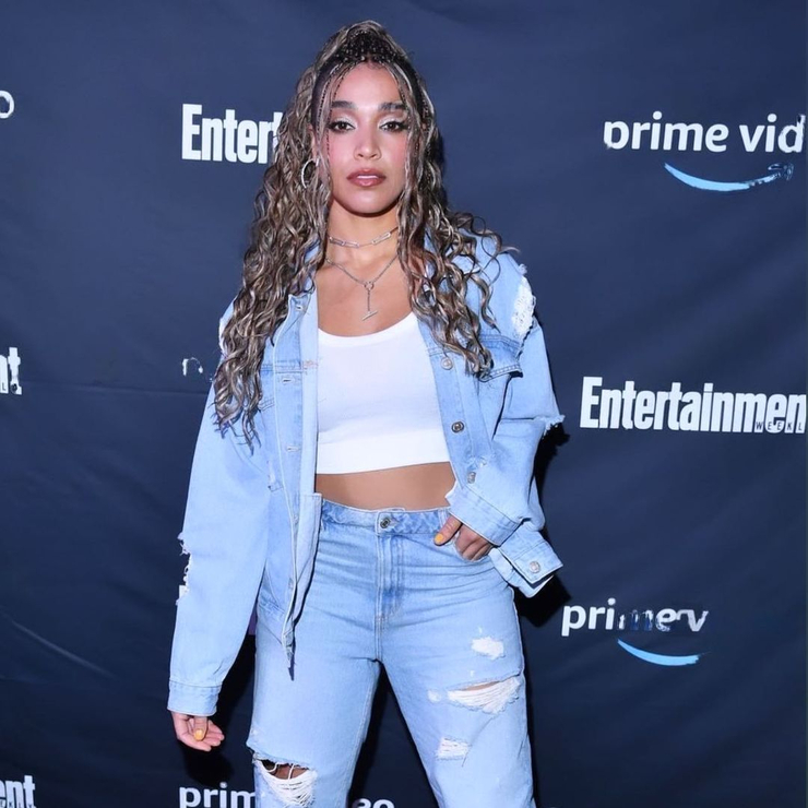 Picture of Lucy Barrett