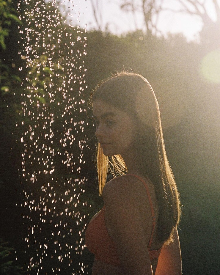 Picture of Cate Collins