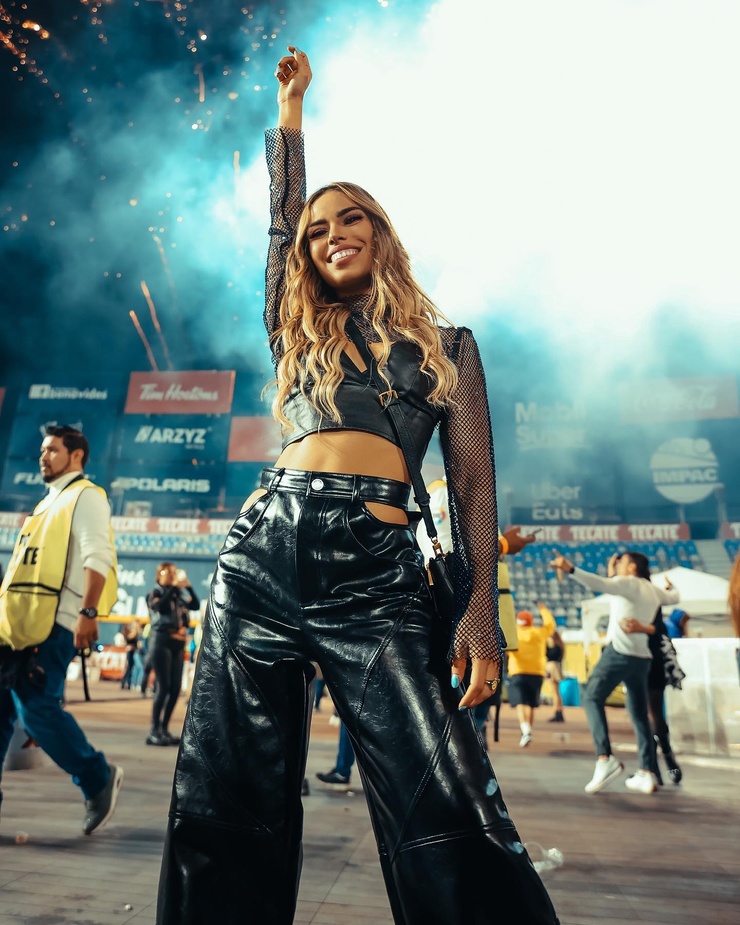 Picture of Jasia Flores