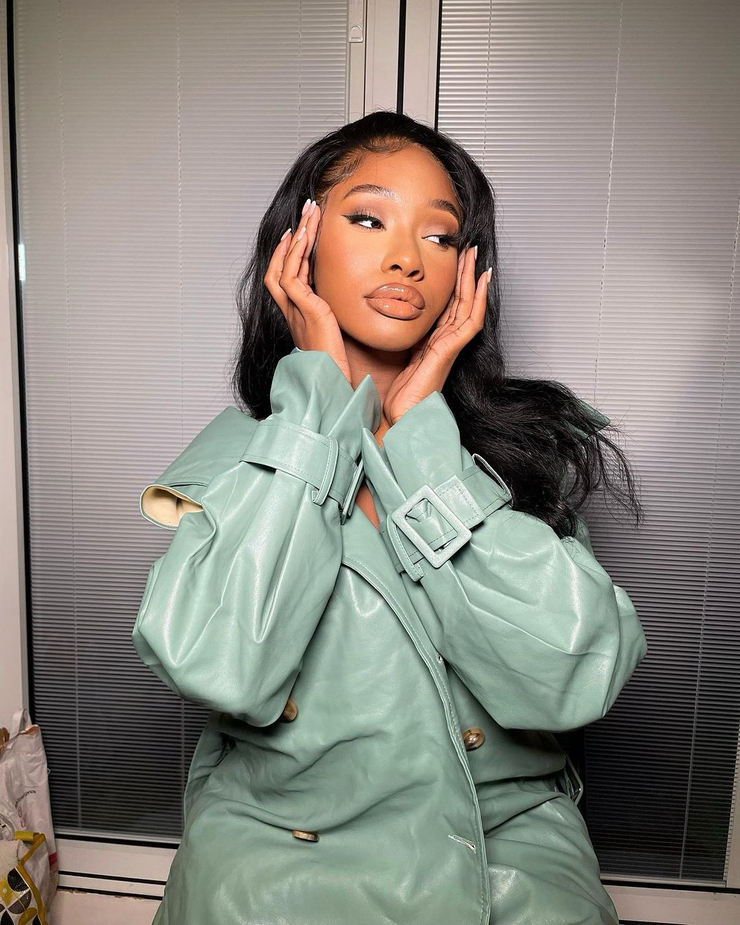 Picture of Bria-Renee