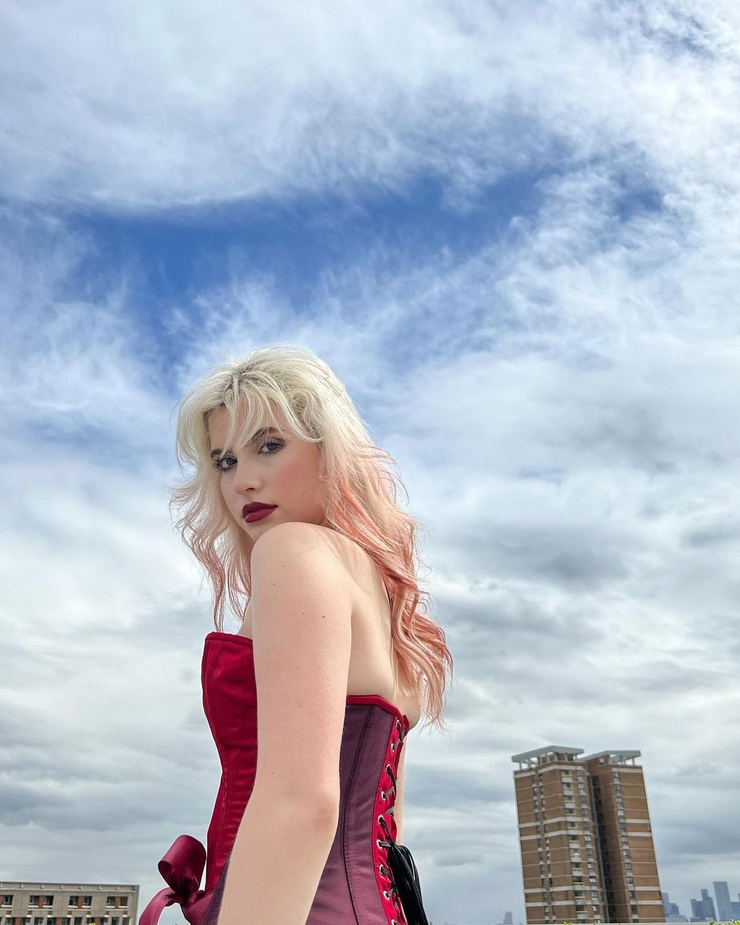 Abby Roberts picture