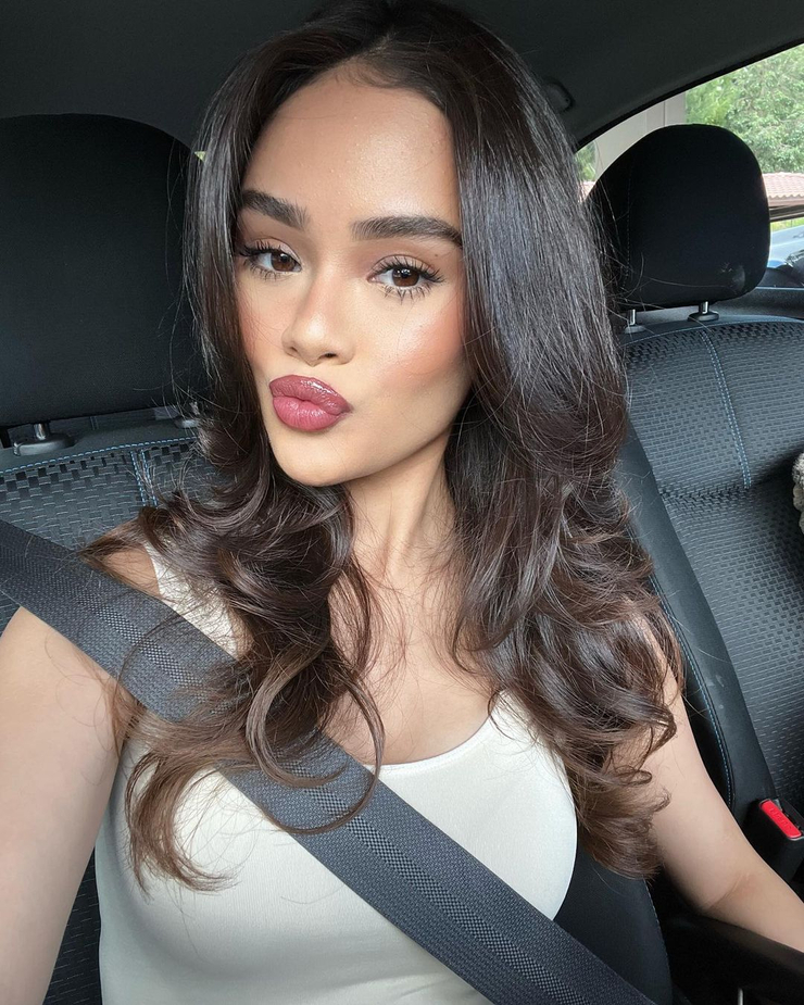 Picture of Ariana Tan