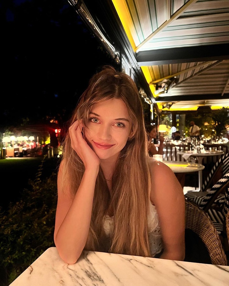 Picture of Afra Saraçoglu