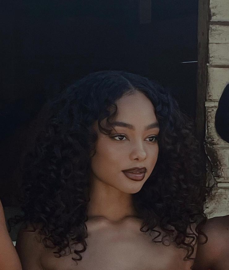 Picture of Adrienne Beal