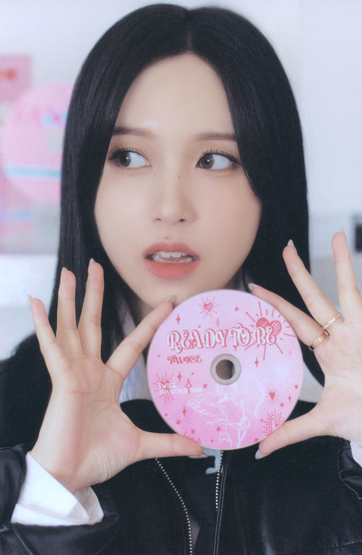 Picture of Myoui Mina