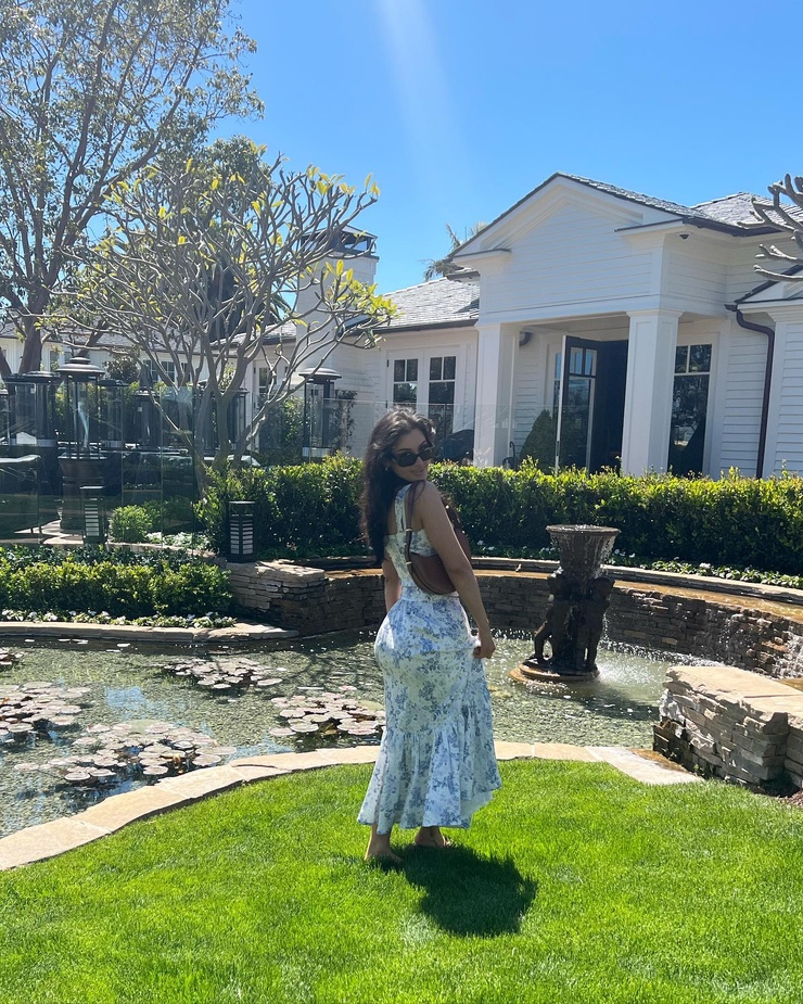 Picture of Alia Shelesh