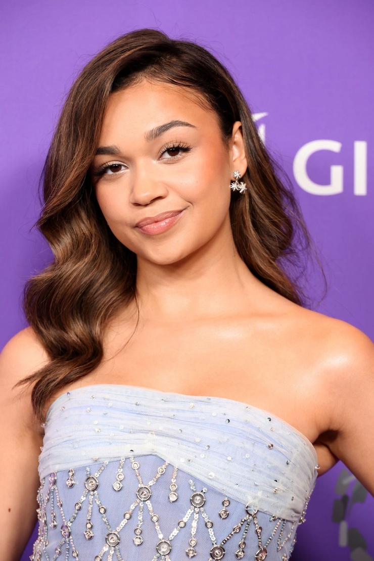 Picture of Madison Bailey