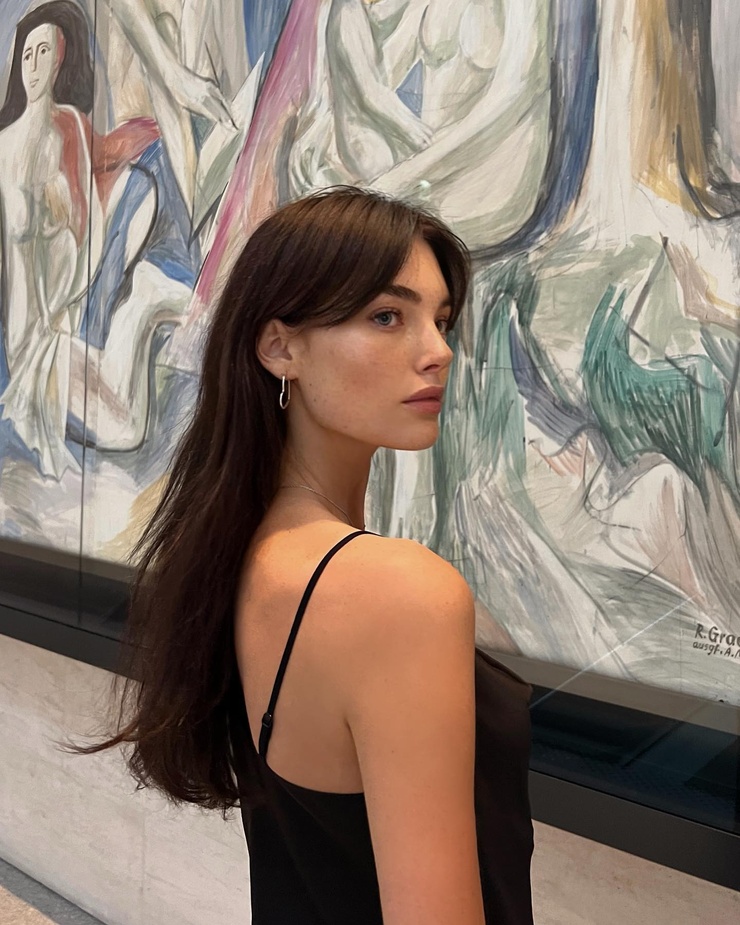 Picture of Celine Bethmann