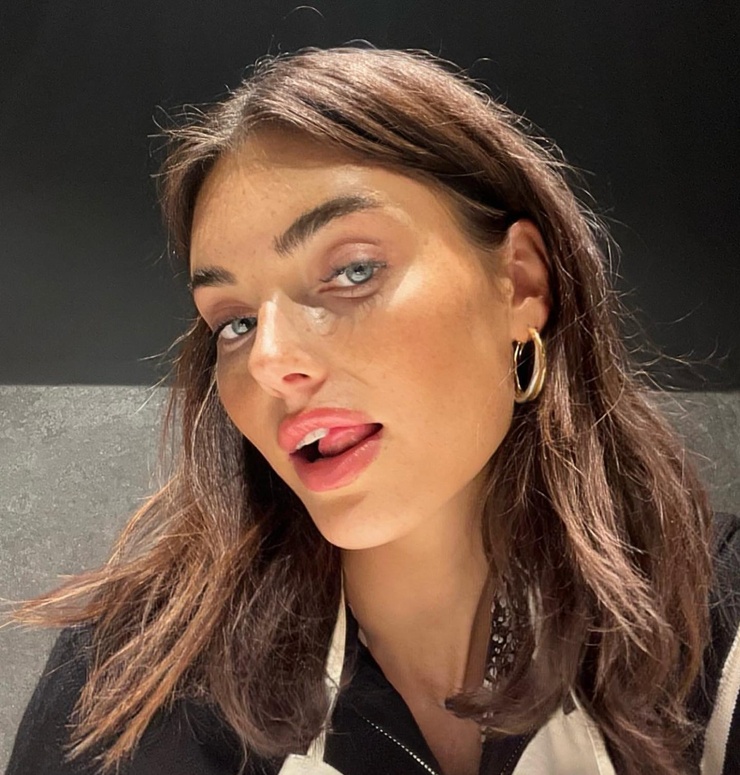 Picture of Celine Bethmann
