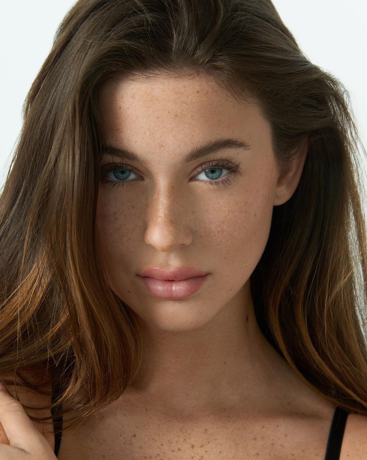 Sarah Waddles picture