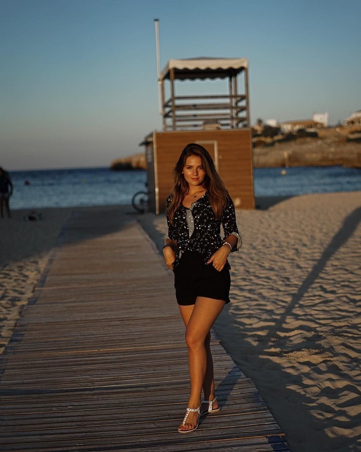 Picture of Jessy Hartel