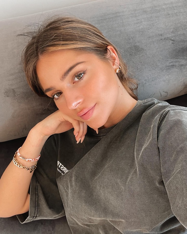Picture of Jessy Hartel