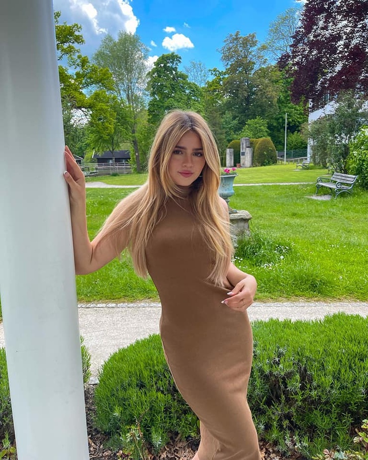 Picture of Jessy Hartel