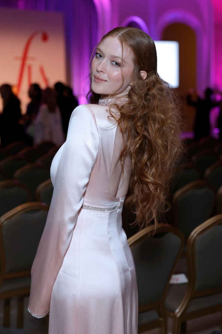 Picture of Larsen Thompson