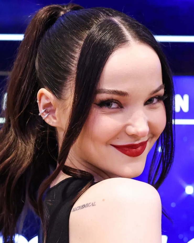 Picture of Dove Cameron
