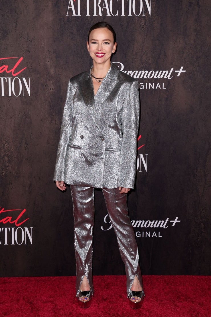 Allison Miller picture