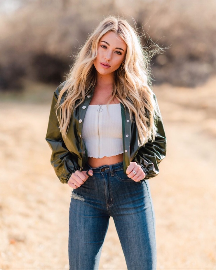 Jadelyn Breier picture