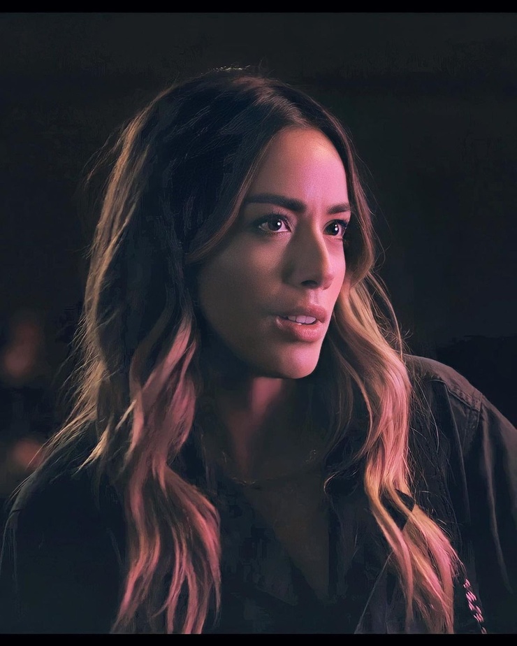 Picture of Chloe Bennet