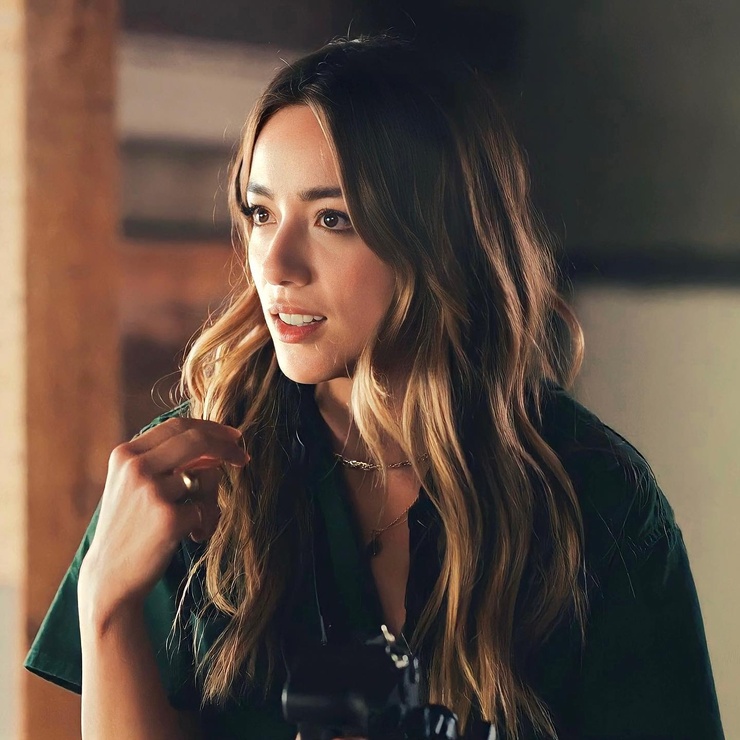Picture of Chloe Bennet