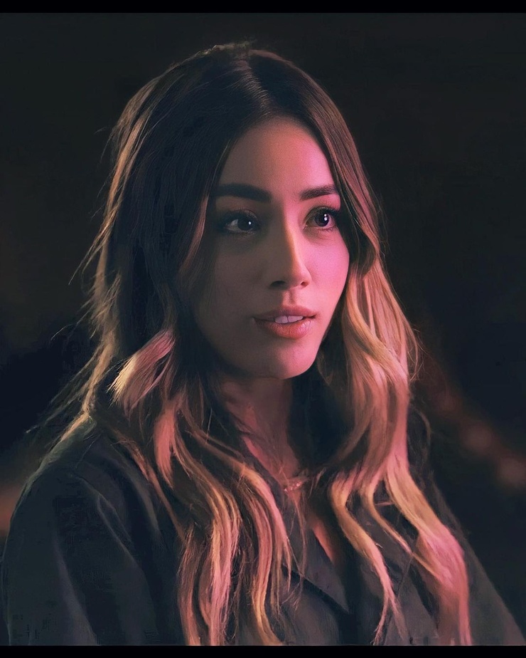 Picture of Chloe Bennet