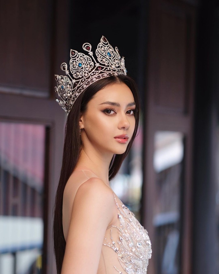 Amanda Obdam picture