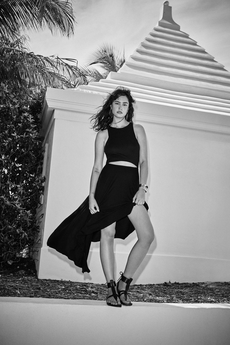 Picture of Courtney Eaton