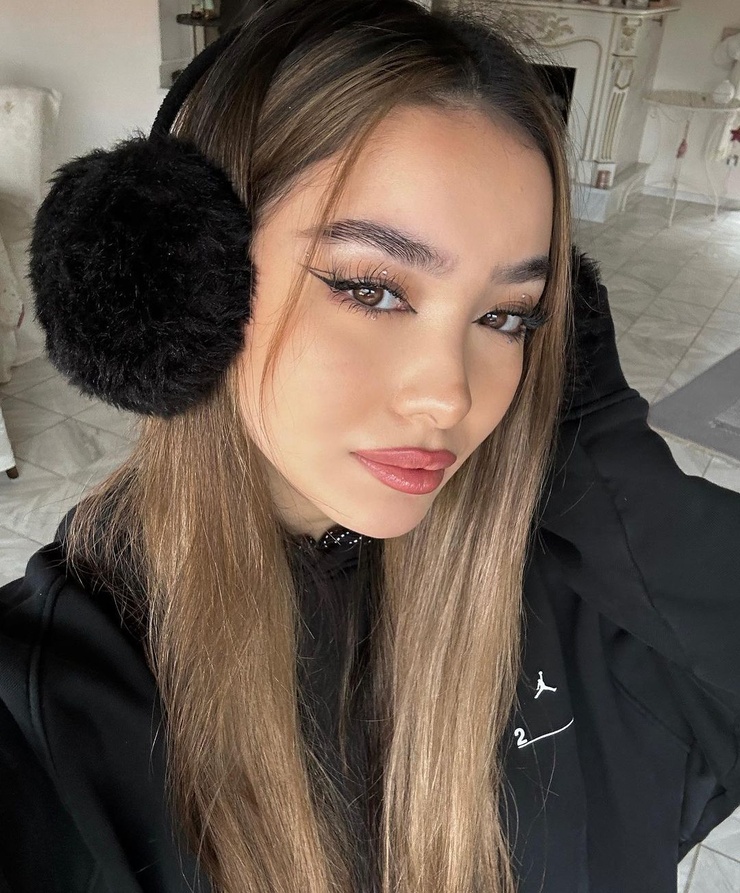 Maria Winston picture