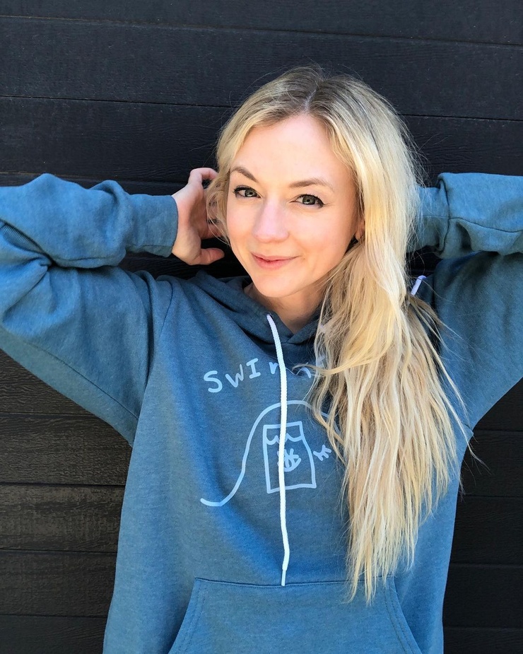 Picture of Emily Kinney