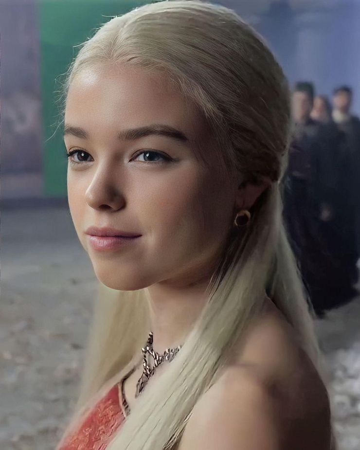 Milly Alcock picture