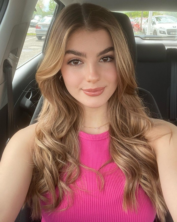 Picture of Claire Tisn