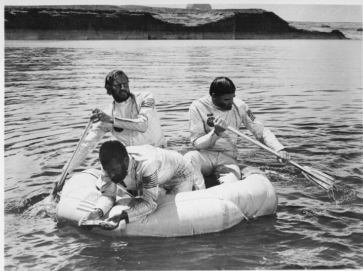 Jeff Burton, Charlton Heston, Robert Gunner