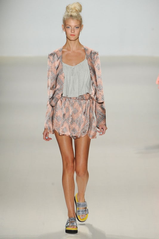 Sarah Fraser picture