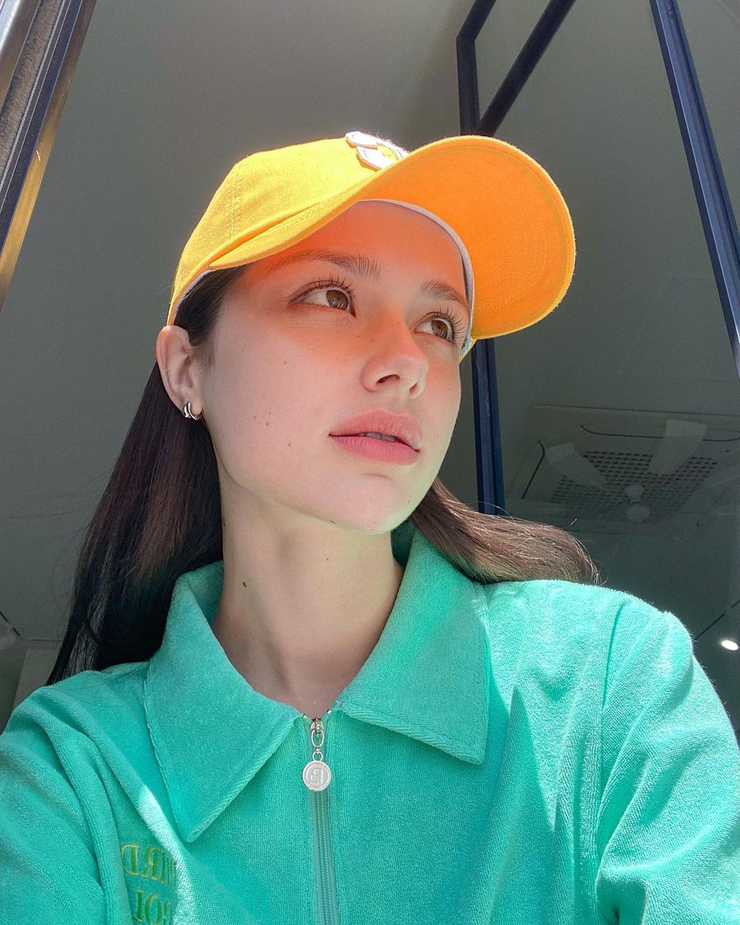 Lisa Rosh image