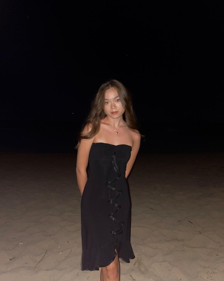 Picture of Alexa Loo