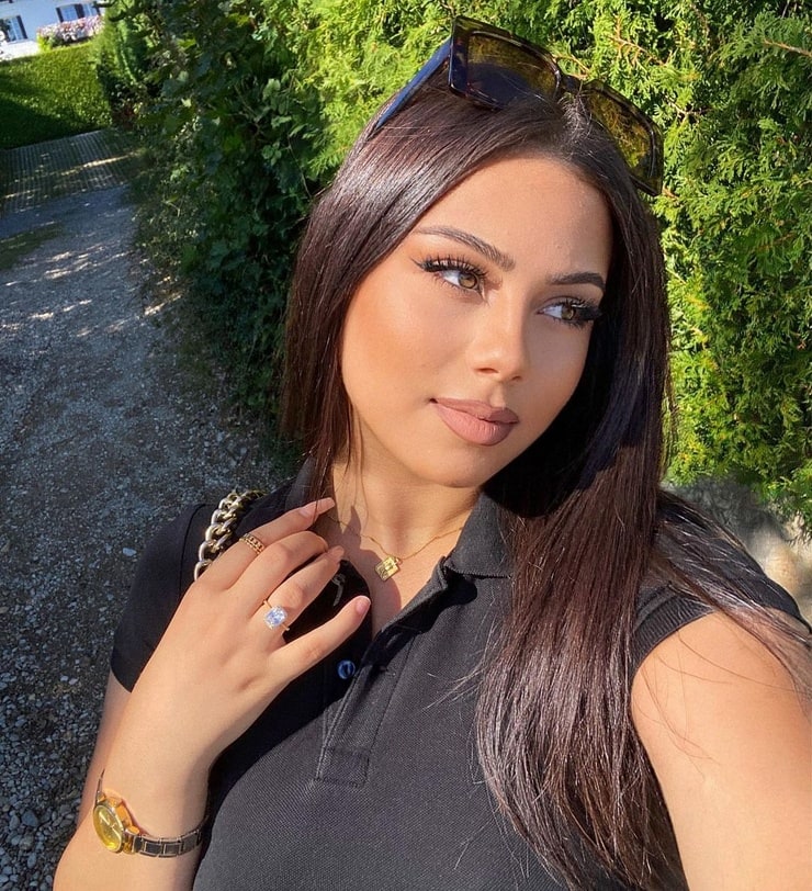 Picture of Dunja Jasmin
