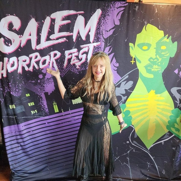 Picture of Linnea Quigley