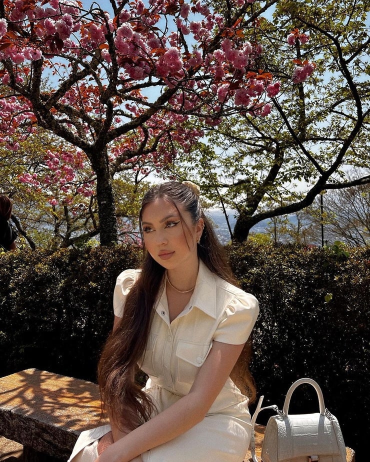 Nicoleta Bezer picture